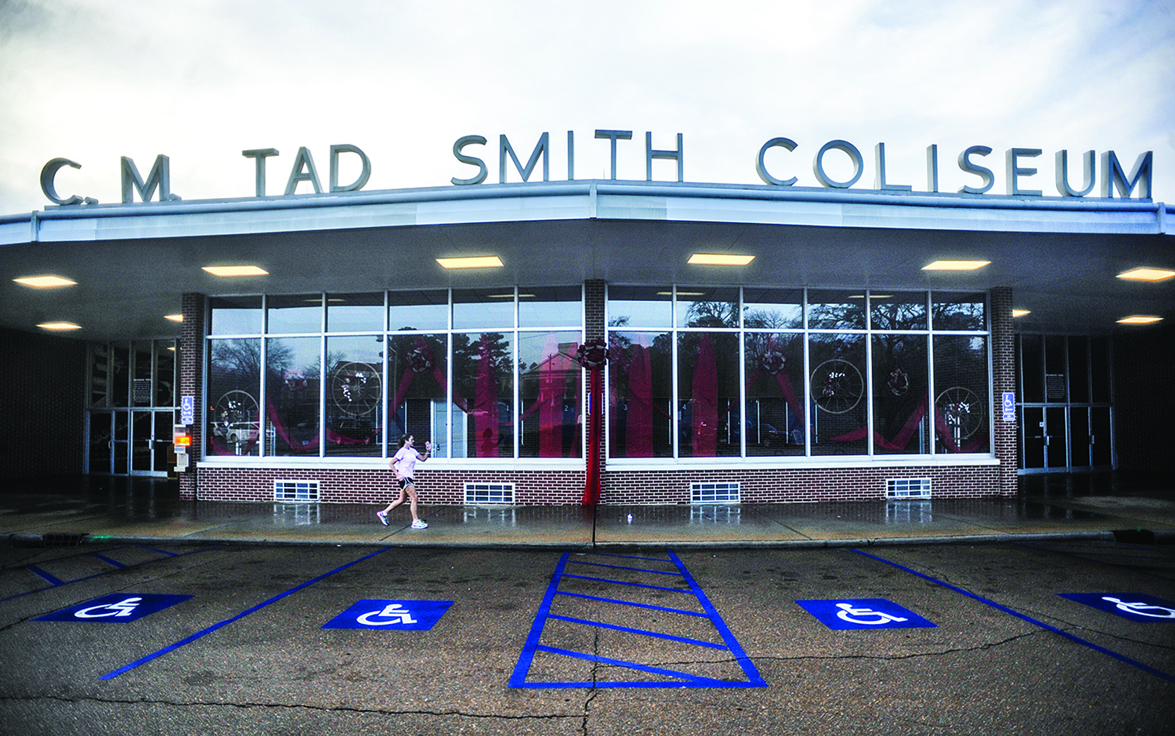 Throwback game will be Tad Smith Coliseum’s last hurrah | The Oxford Eagle