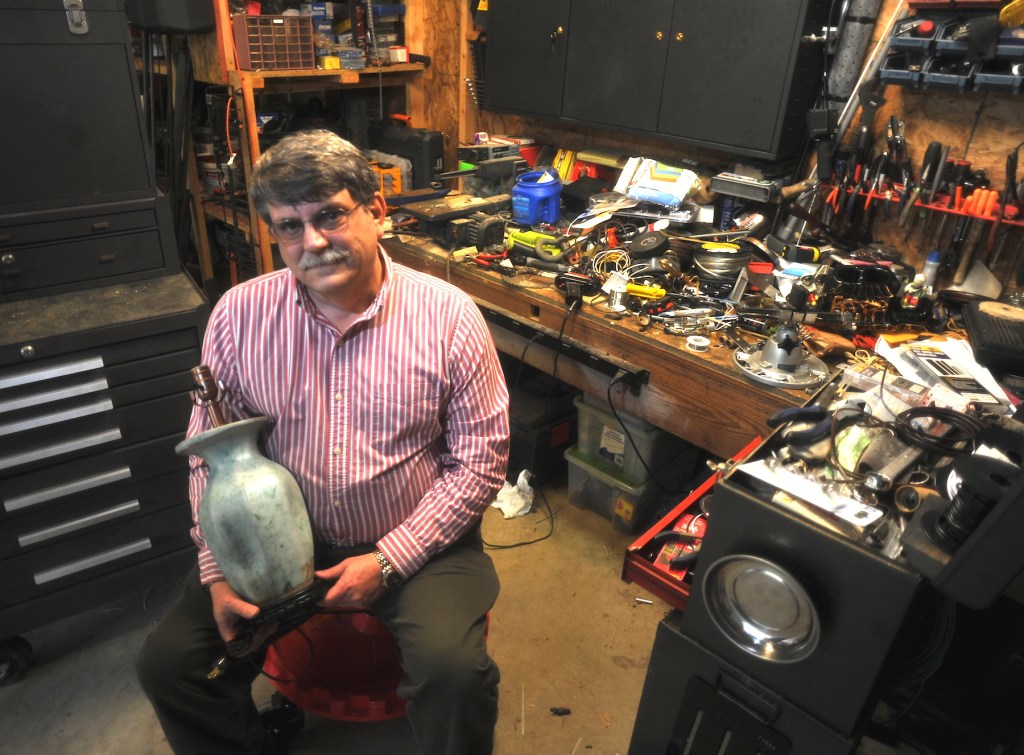Shankle is now known as ‘the lamp man’ - The Oxford Eagle | The Oxford ...