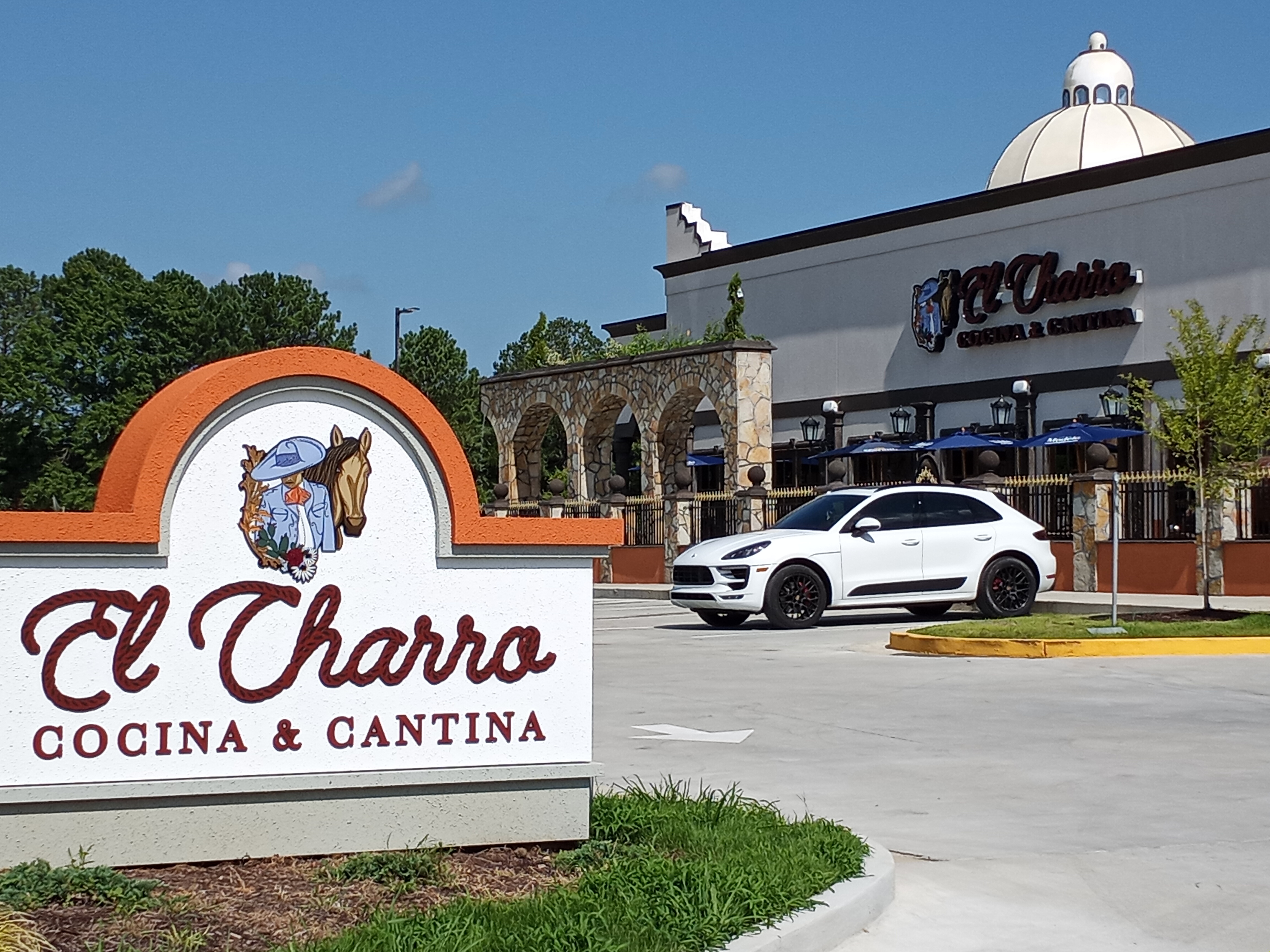 El Charro returns to Oxford in style | The Oxford Eagle