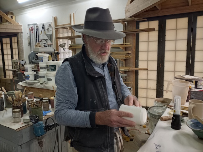 Pantry names local artist Ron Dale Volunteer of the Year | The Oxford Eagle