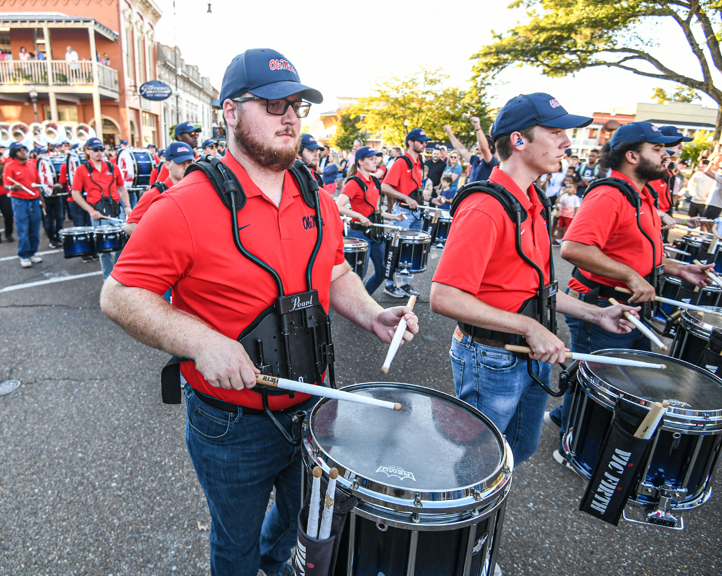 Ole Miss Homecoming Parade Draws Thousands to the Square in Oxford ... Ole Miss Homecoming Parade Draws Thousands to the Square in Oxford ...