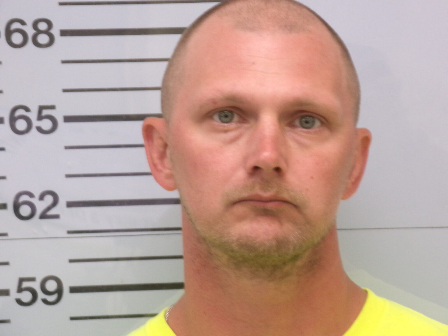 Victim says burglar seen fleeing with stolen chainsaw - The Oxford ...